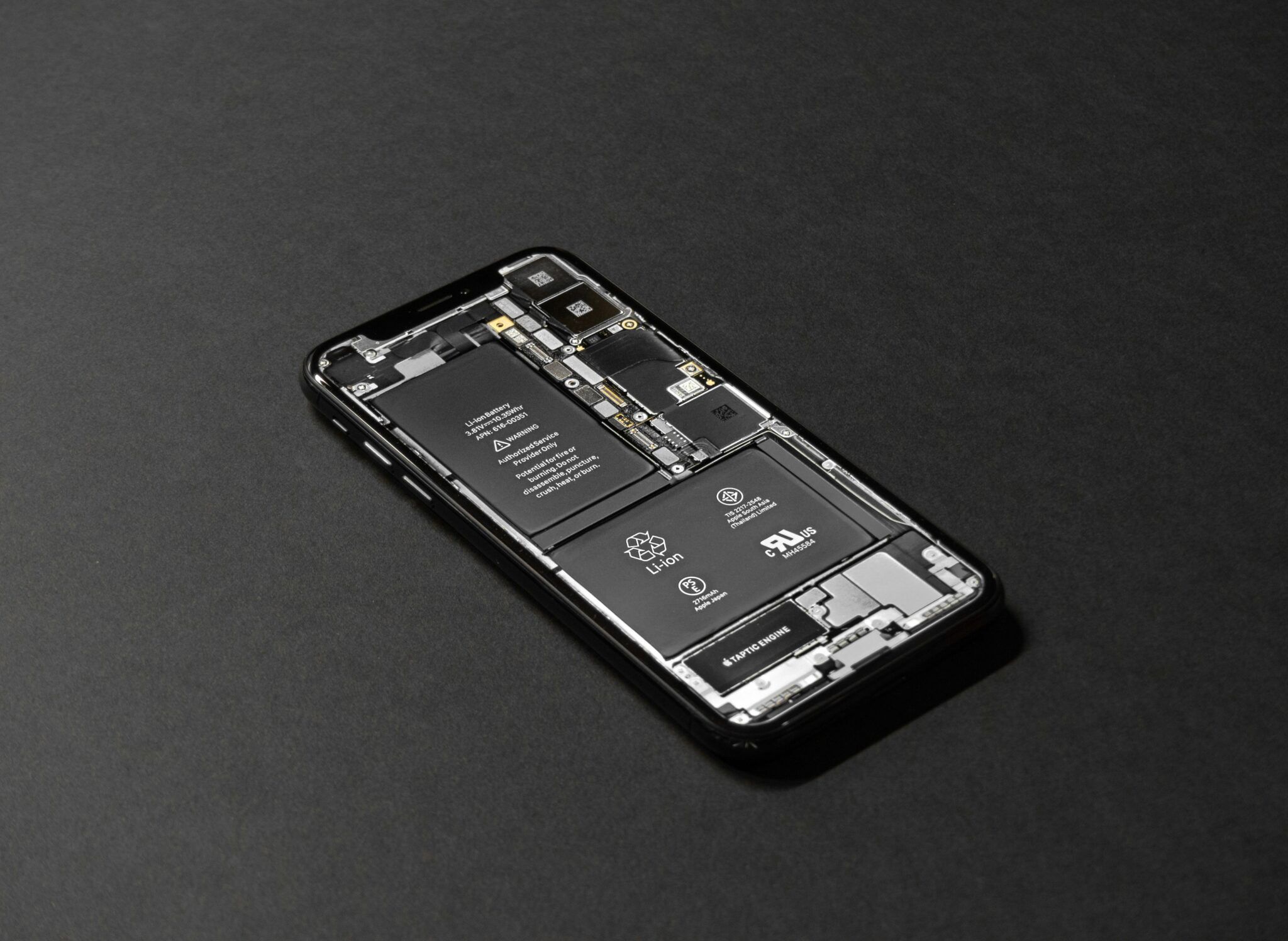 How Phone Batteries Work and How to Make Them Last Longer